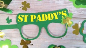 Party Paper Glasses for St. Patrick's Day Template - Joy in Crafting